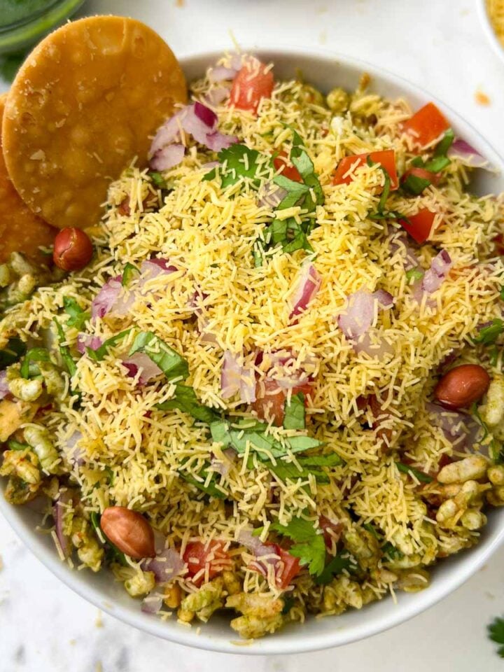 Dahi Puri | Dahi Sev Batata Puri - Indian Veggie Delight