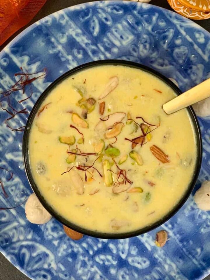 Paneer Matar Makhana Curry - Indian Veggie Delight