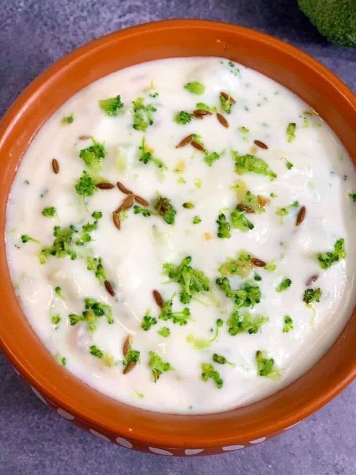 Palak Raita | Spinach Raita - Indian Veggie Delight