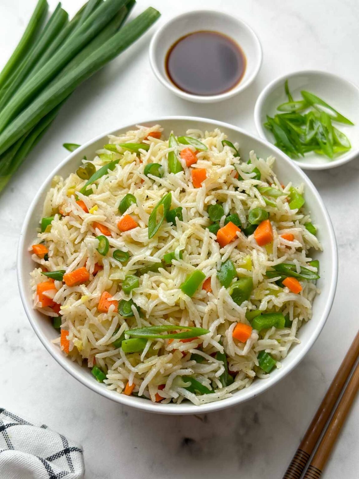 Vegetable Fried Rice (Stovetop & Instant Pot) - Indian Veggie Delight