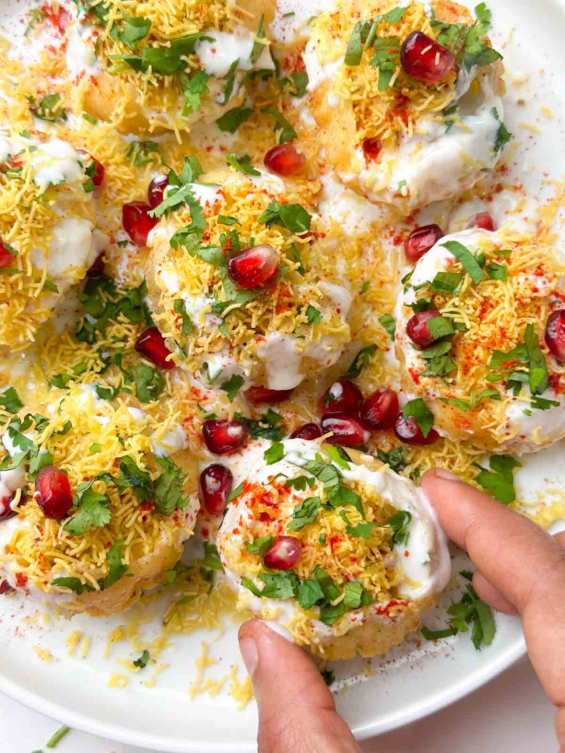Dahi Puri | Dahi Sev Batata Puri - Indian Veggie Delight