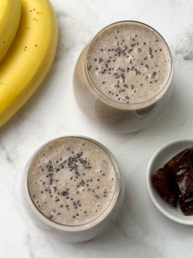 Banana Date Smoothie - Indian Veggie Delight
