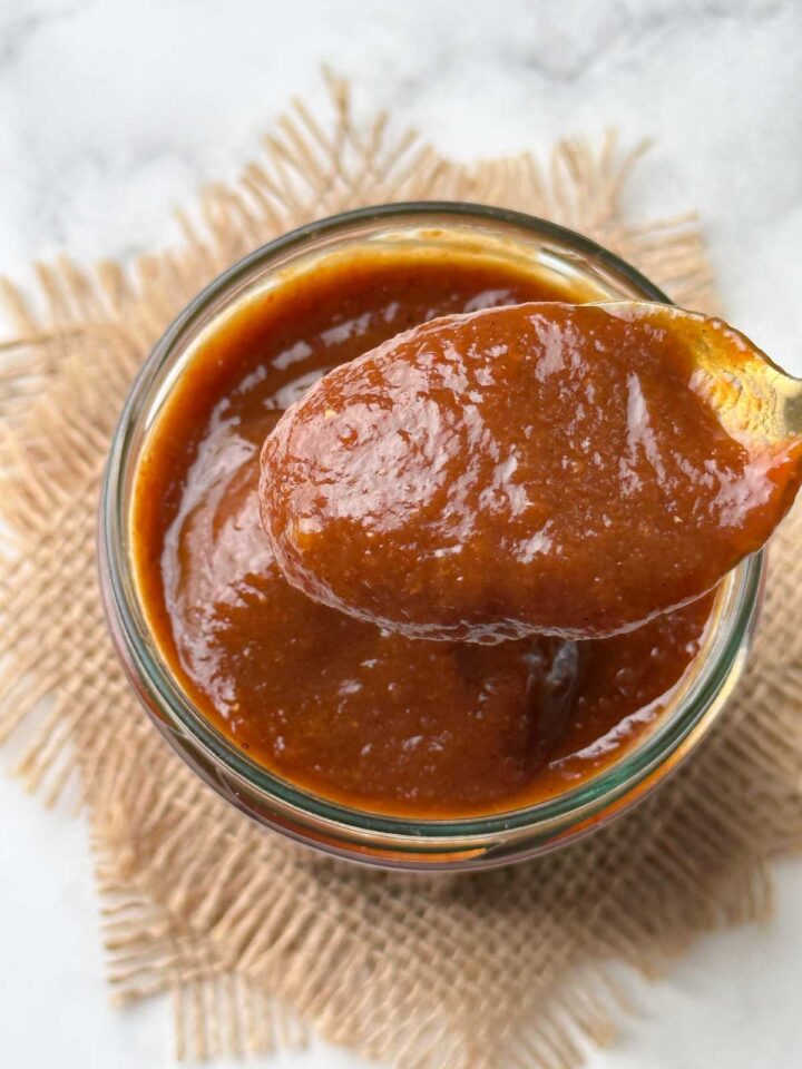 Sweet Tamarind Chutney (Imli Chutney) - Indian Veggie Delight